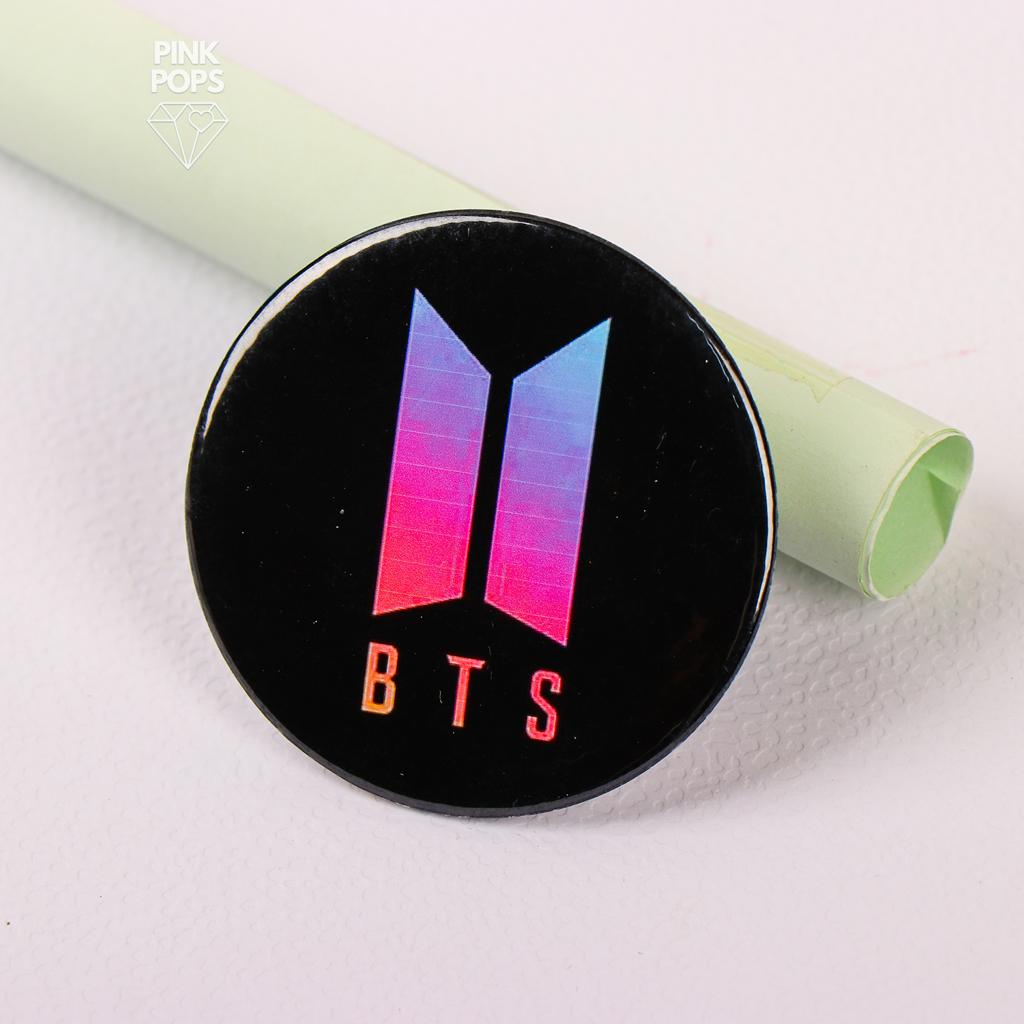Korean Band Acrylic Pins – pinkpops.pk