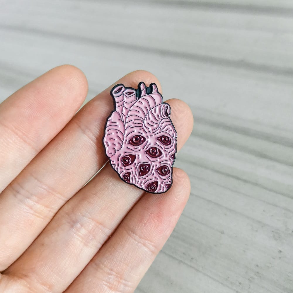 Cute Heart Enamel Pin – pinkpops.pk
