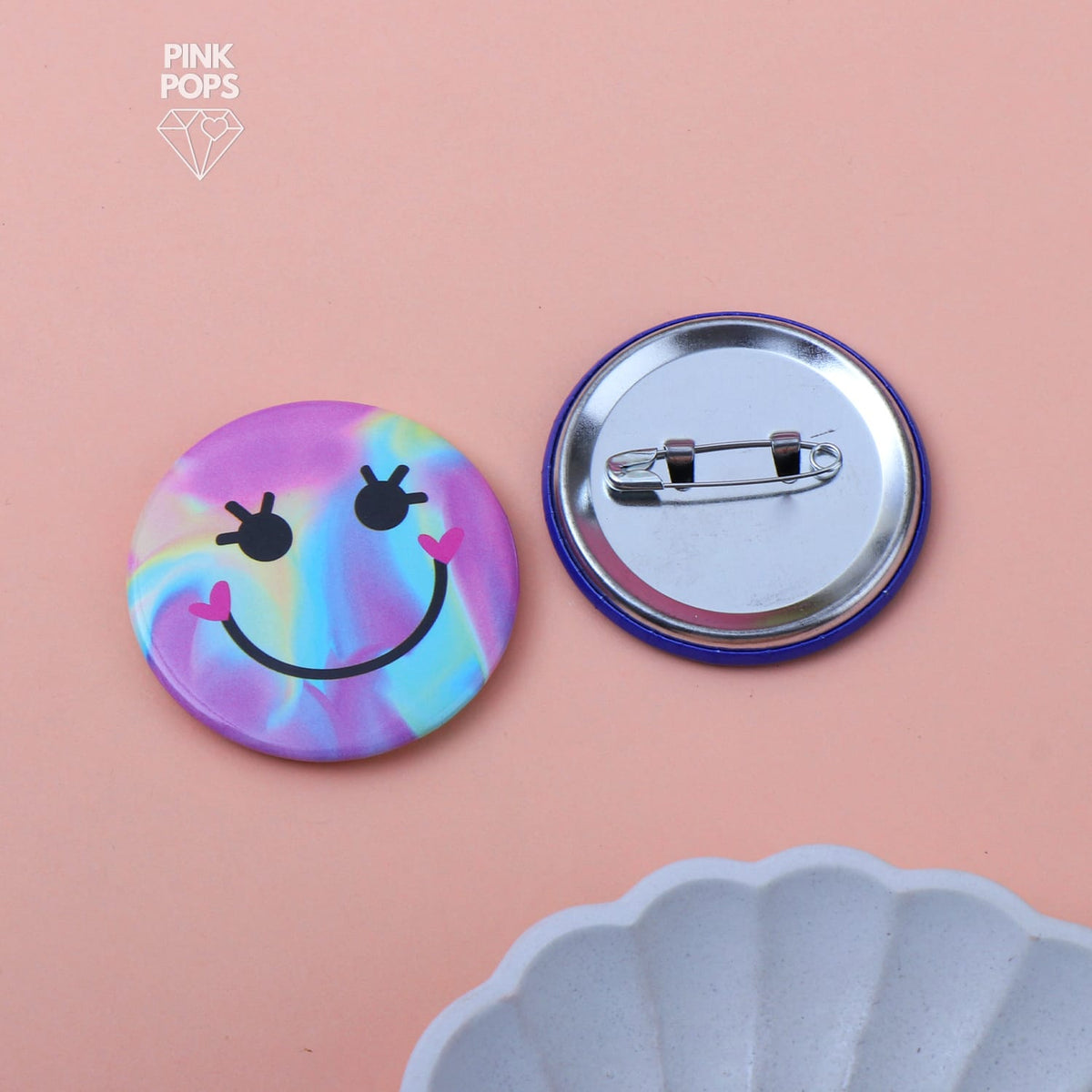 Colorful Smiley Badge – pinkpops.pk